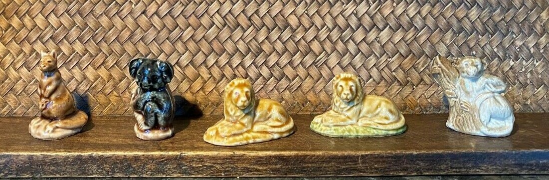 WADE TOM SMITH SAFARI PARK PARTY CRACKERS 1976-1977 - Lot of 11 | eBay