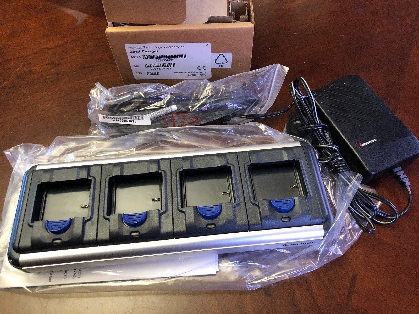 New Intermec CN2 Quad (4 Bay) Battery Charger AC13 852-064-001 Power ...