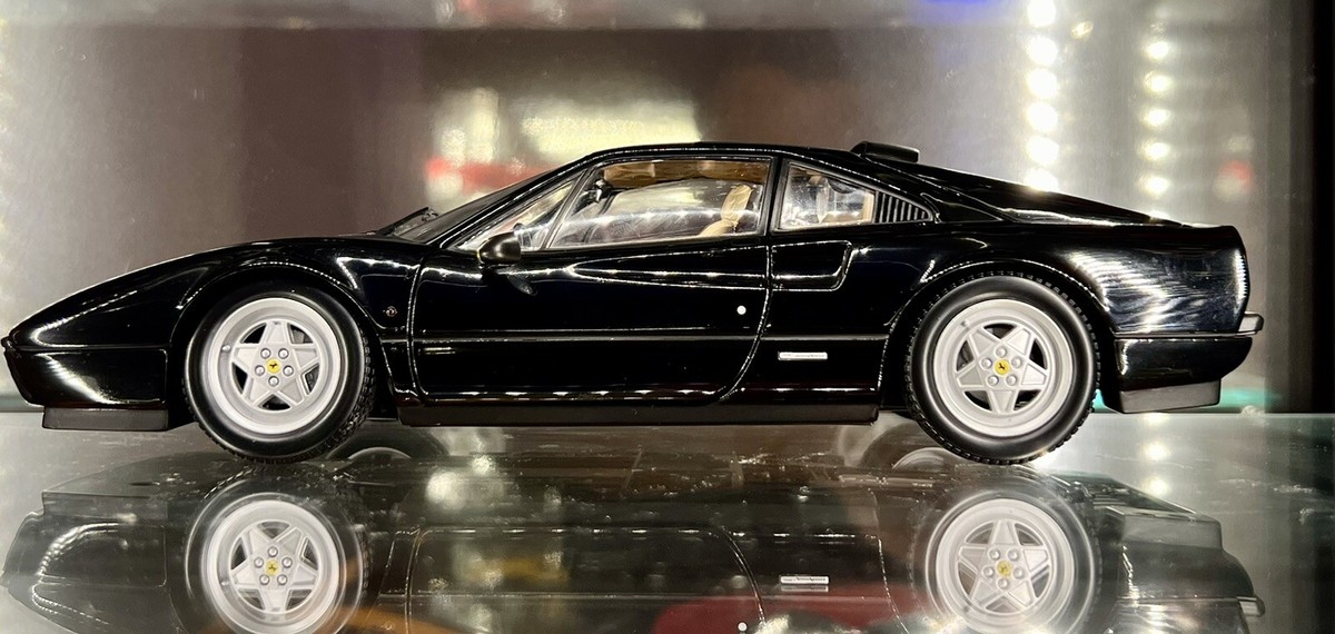 Ferrari 328 GTB Black 1/18 KYOSHO no 308 208 288 GTO GTS Ferrari 328 GTB Black 1/18 KYOSHO no 308 208 288 GTO GTS