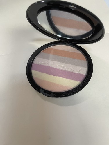 Signature Club A FOREVER YOUNG GLOW POWDER NEW | eBay