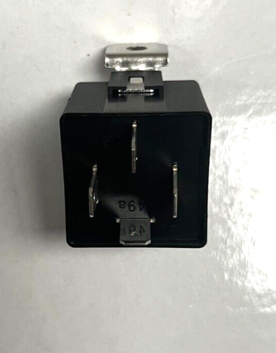 Defender Land Rover 4 Pin Flasher Relay (with trailer socket) PRC8876 ...