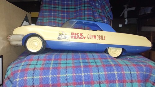 VINTAGE 1963 IDEAL DICK TRACY COPMOBILE POLICE CAR **FOR PARTS OR ...