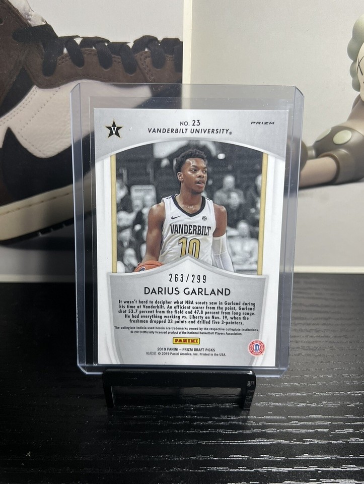 2019-20 Panini Prizm Draft Picks Crusade Blue Wave /299 Darius Garland ...