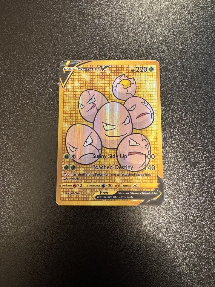 Authentic Blank Pokémon Holographic Card w Vertical Holo Pattern (High ...