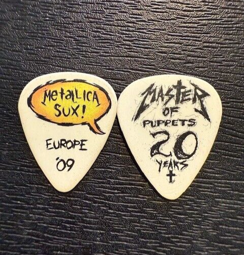 METALLICA / (DOUBLE PICK LOT #26) / TOTAL OF (2) TOUR GUITAR PICKS | eBay