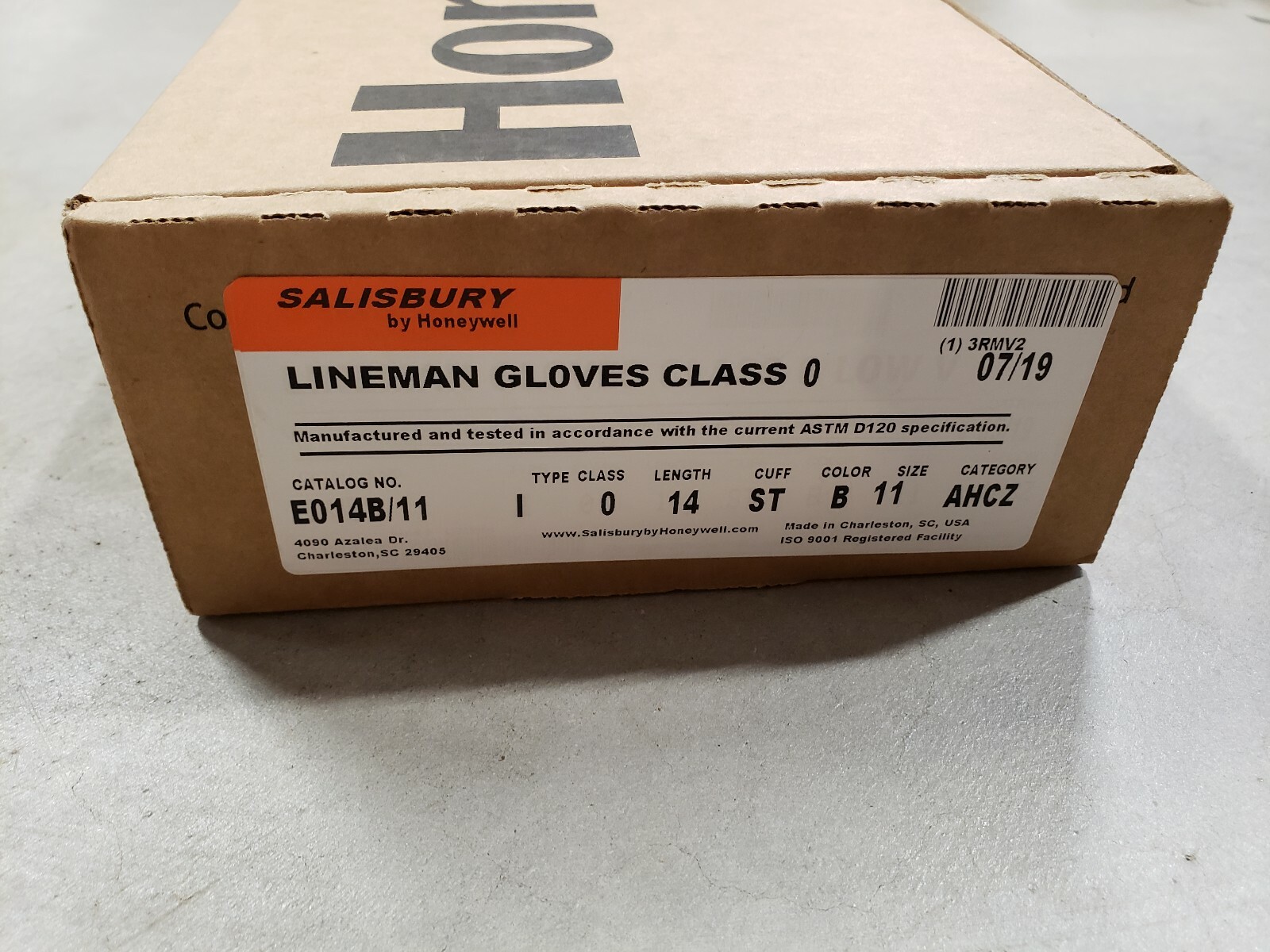SALISBURY HONEYWELL Natural Rubber Electrical Gloves,Class 0 Sz 11,PR ...