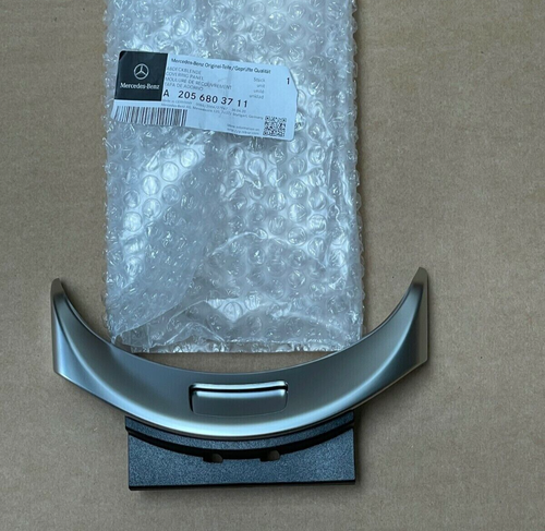 2056803711 Mercedes Benz GLC300 GLC350e GLC43 AMG GLC63 AMGS 2020 ...