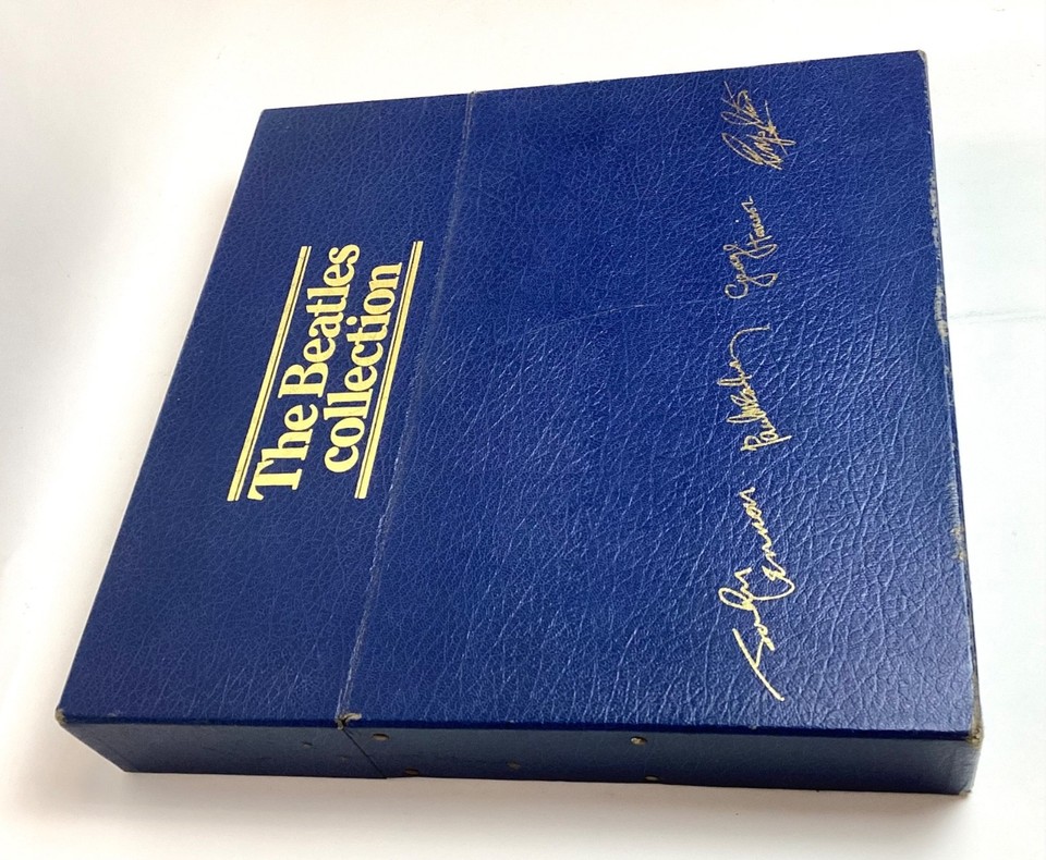 Vintage The Beatles Collection Blue Box Set 13 Vinyl Records + Photos ...
