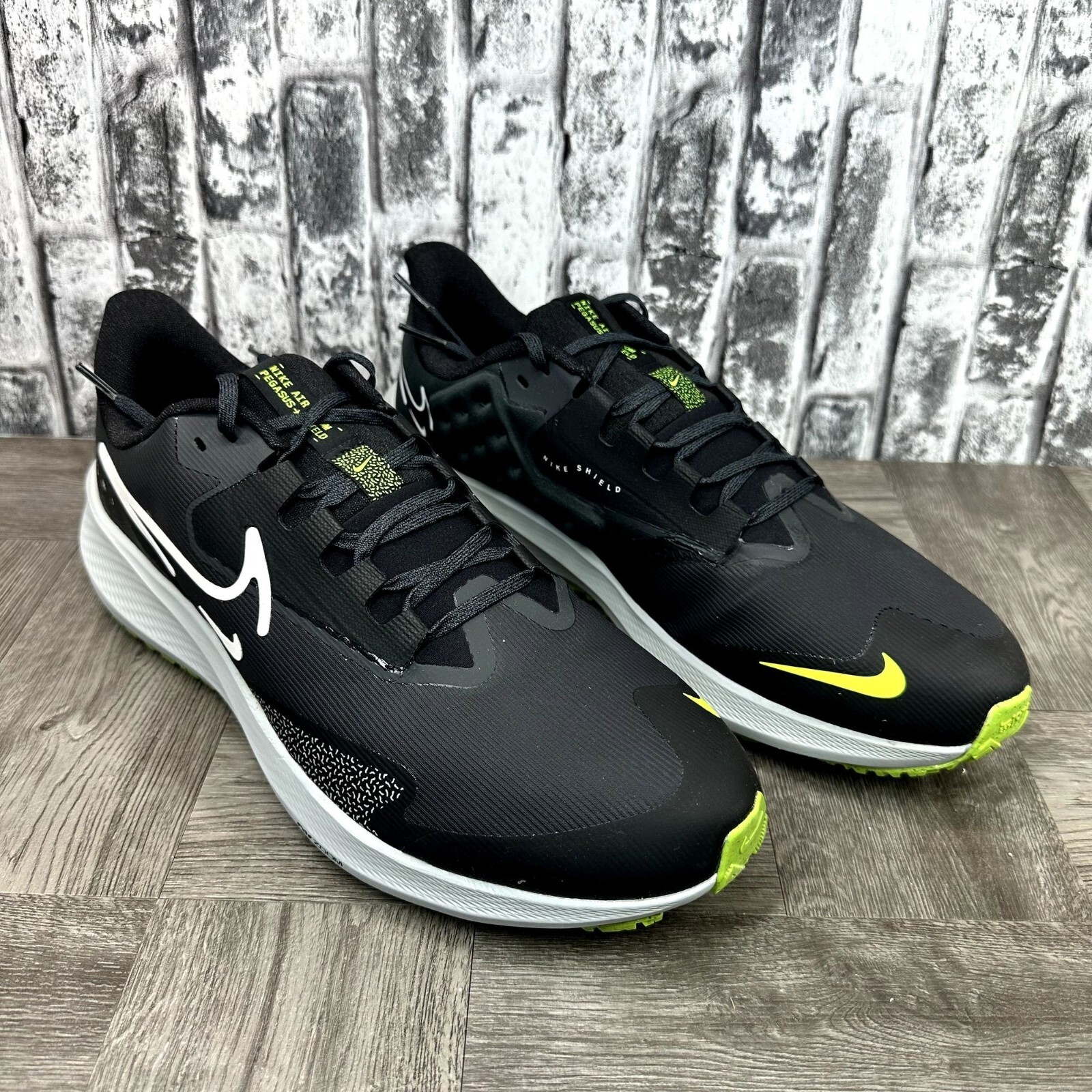 Nike Pegasus 39 Shield Men size 13 DO7625-002 Weatherized Road Running ...