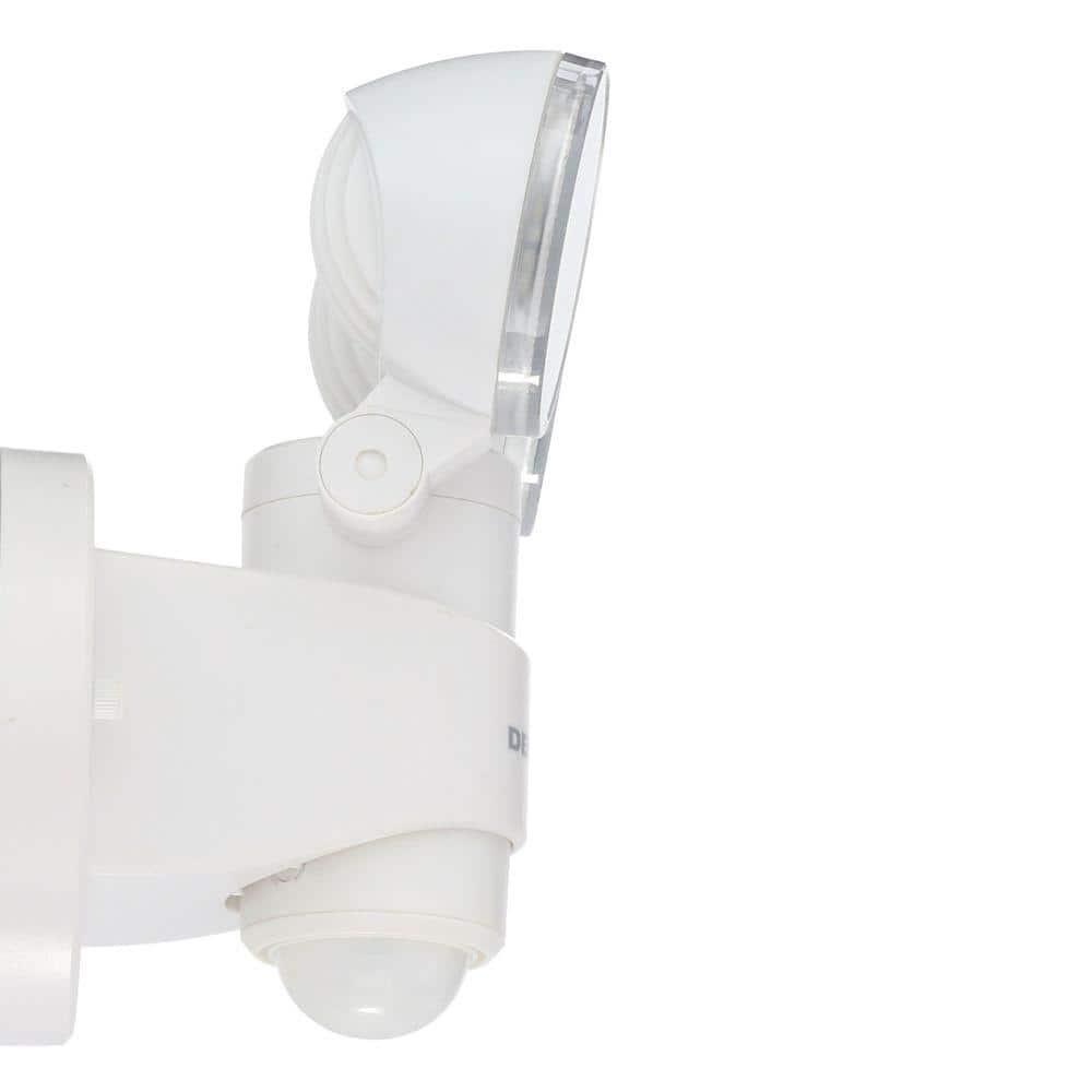 Defiant DFI-5936-WH 180 Degree 1100lm 110W Sensor Security Light for ...