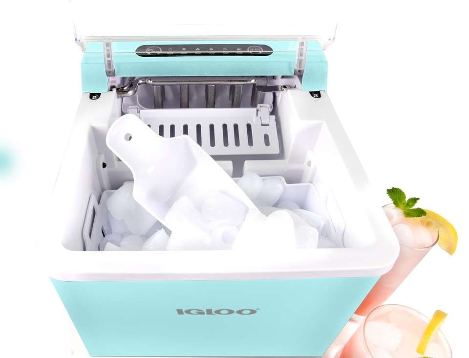 Compact Stainless Steel Ice Maker 26 Lb Capacity Quick Freeze Self ...