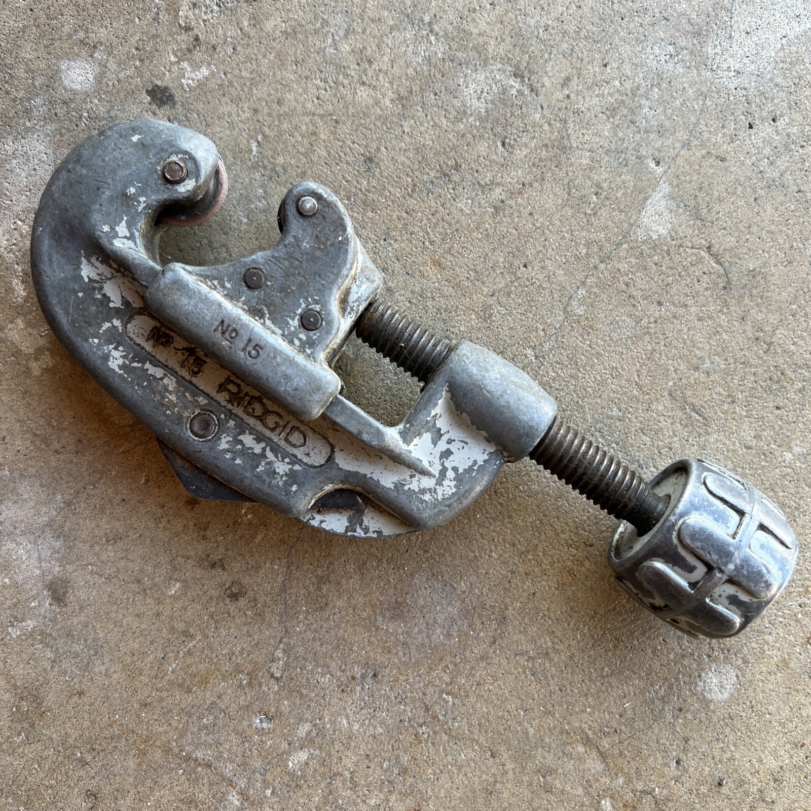 Vintage Ridgid No. 15 Tubing Cutter 3/16" to 1-1/8" "nice" “heavy ...