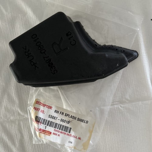 2018-2023 Toyota Camry Front Right Fender Insulator Seal 53887-06010 RH ...