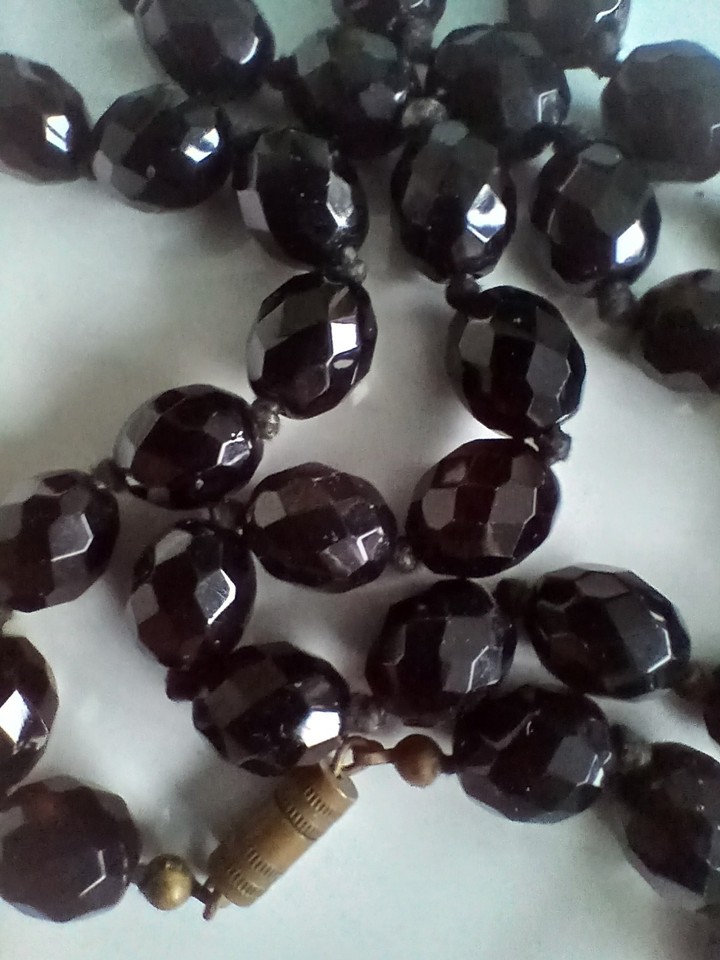 Gorgeous Vintage Black French Jet/Glass Faceted Beads Neckalce | eBay UK