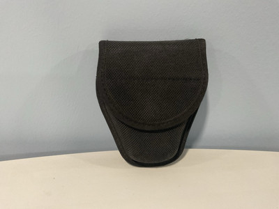 Bianchi Nylon Handcuff Covered Handcuff Case 7300 Size 3 Belt Loop | eBay