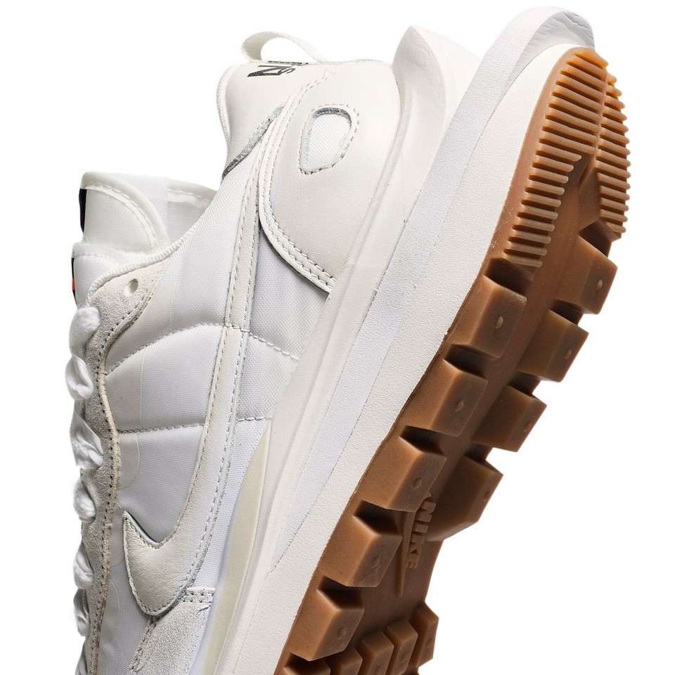 Nike sacai x VaporWaffle 'Sail Gum' DD1875-100 | eBay