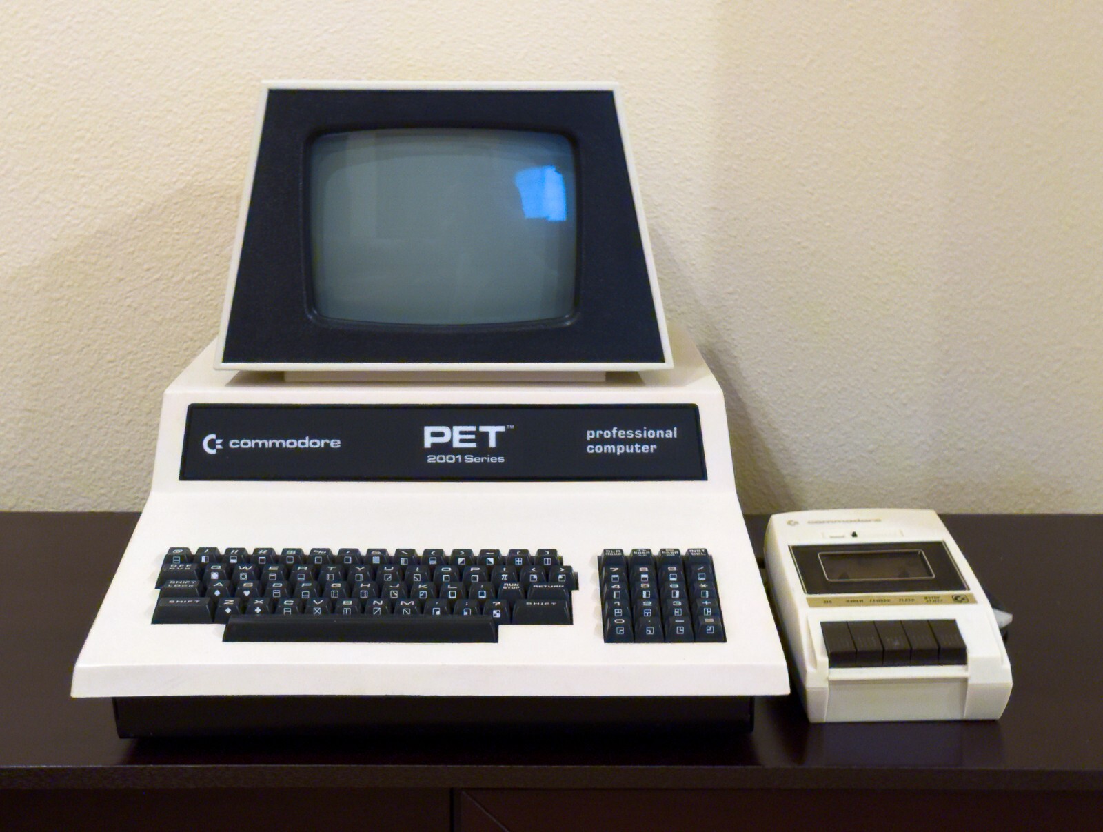 Vintage Commodore PET 2001 series computer and Datassette | eBay