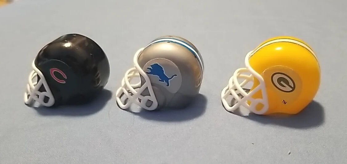 Vintage 1970's / 1980's Gumball NFL Mini Football Helmets Lot of 24 | eBay