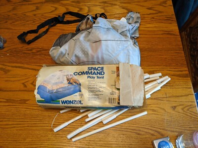 RETRO WENZEL SPACE COMMAND PLAY TENT BED TOY VTG NASA MARS BASE SET ...