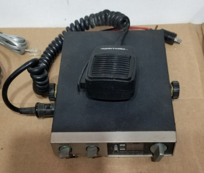 Realistic TRC-418 40 channel CB Radio - Untested | eBay