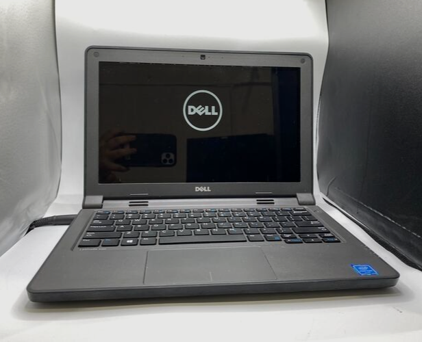 Dell Latitude 3160 11.6" Touch Intel Pentium N3700 @ 1.60GHz 4GB RAM ...
