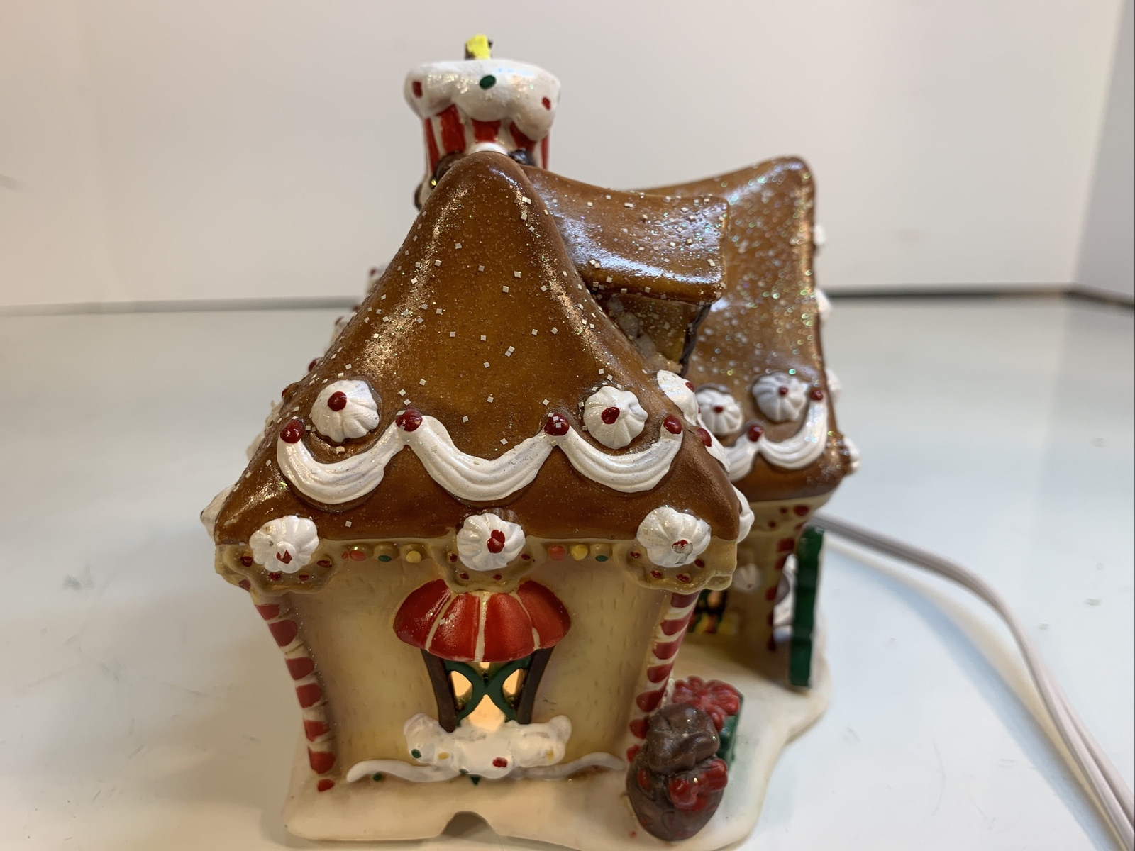 CHRISTMAS Gingerbread House Lamp Night Light ~Ceramic Material 4.5” | eBay