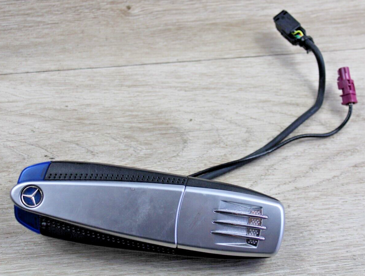 07-10 MERCEDES w216 W221 S550 S600 CL550 BLUETOOTH CONTROL PHONE PUCK ...