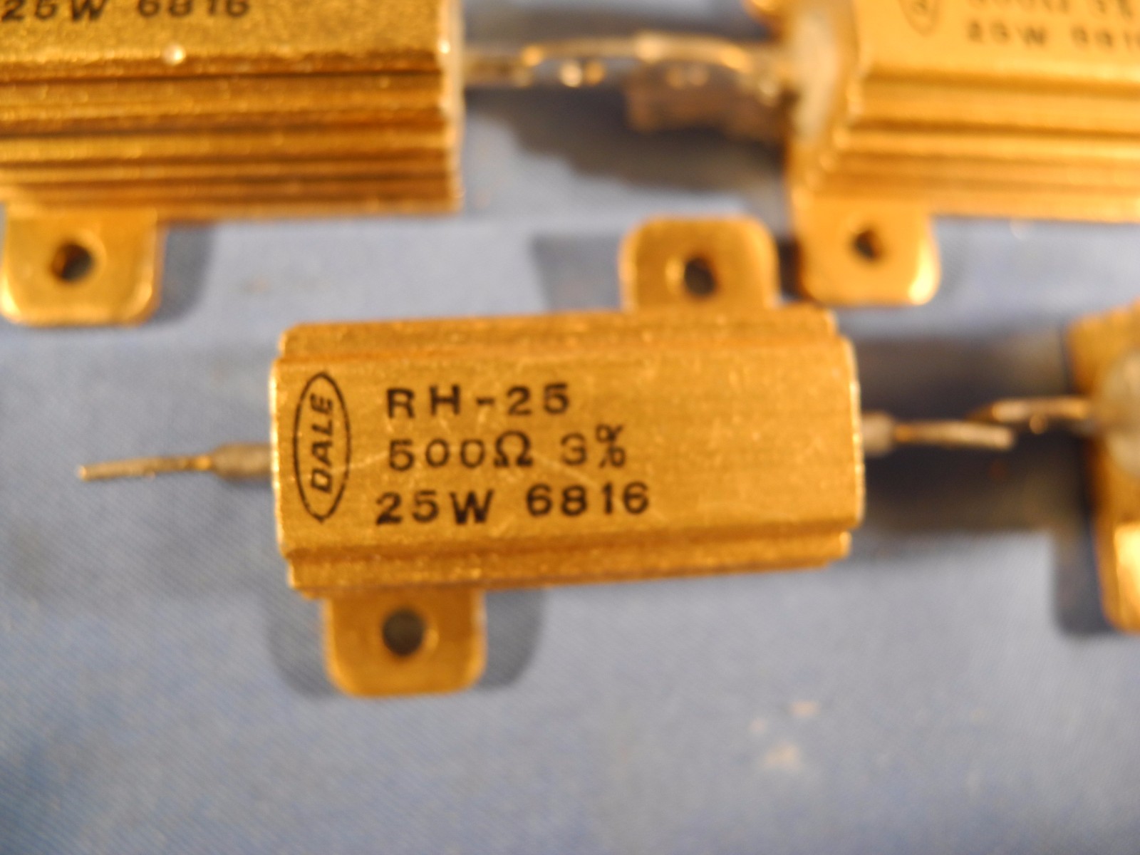 11 X Dale RH-25 Wirewound Resistor 500 Ohm 25W 3% Precision (Big Lot ...