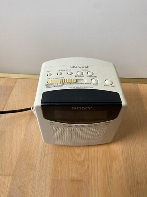 SONY Digicube ICF-C102 Radiowecker AM/FM Funktionsfähig | eBay.de