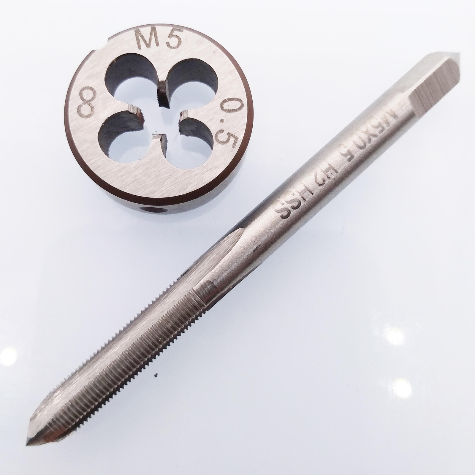 US Stock HSS M5 x 0.5mm Tap & M5 x 0.5mm Die Metric Thread Right Hand ...