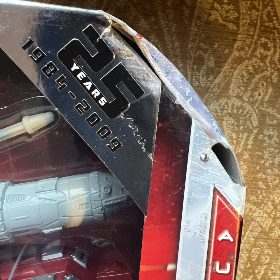 AUTOBOT COUNTDOWN Transformers UNIVERSE Ultra Class MISB, Toys R Us ...