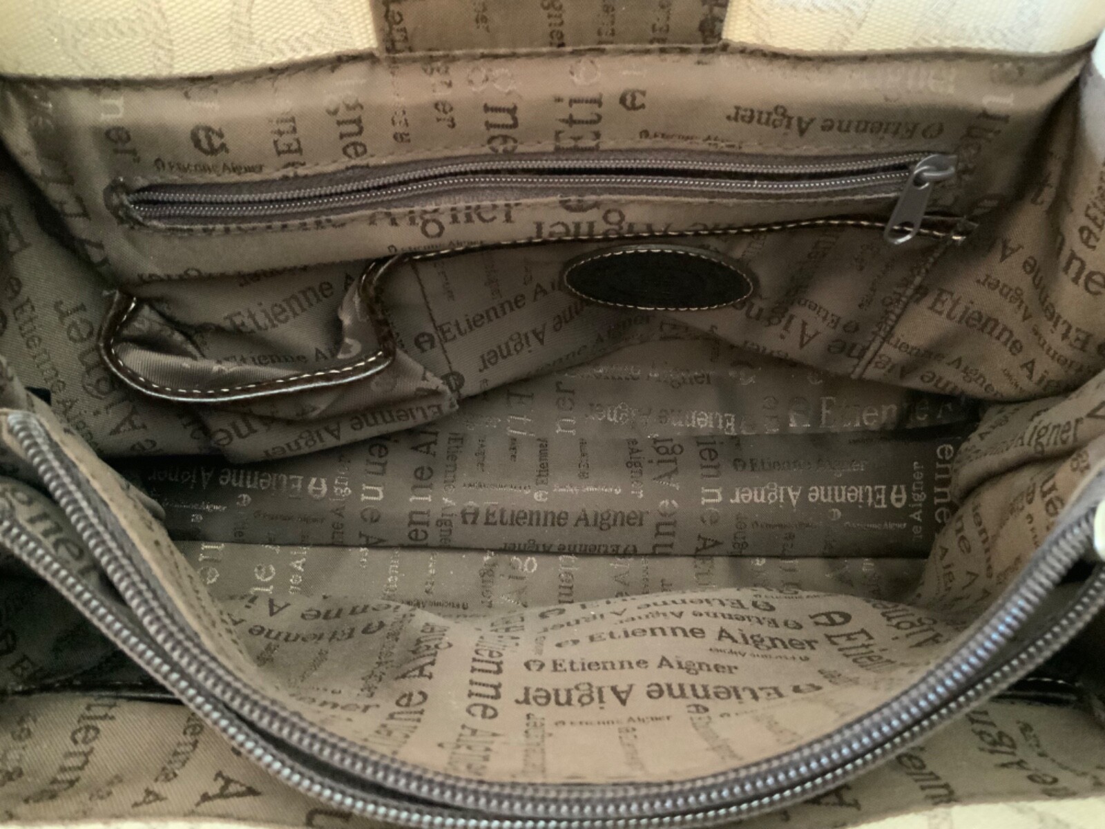 Etienne Aigner Canvas Signature Logo Vintage Beige Sh… - Gem