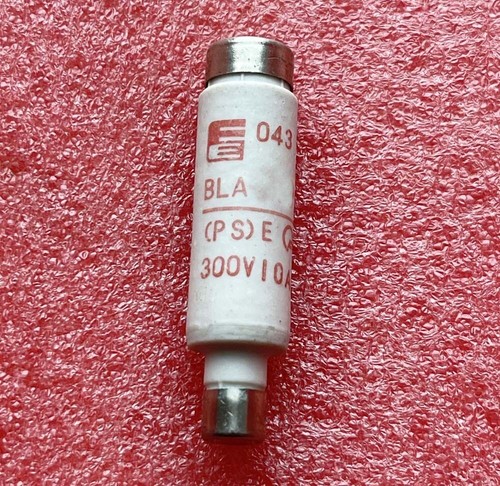 FUJI BLA003 BLA-003 C-3 ( 3 Amp ) 3A 600V Fuses Slow Blow Bottle ...