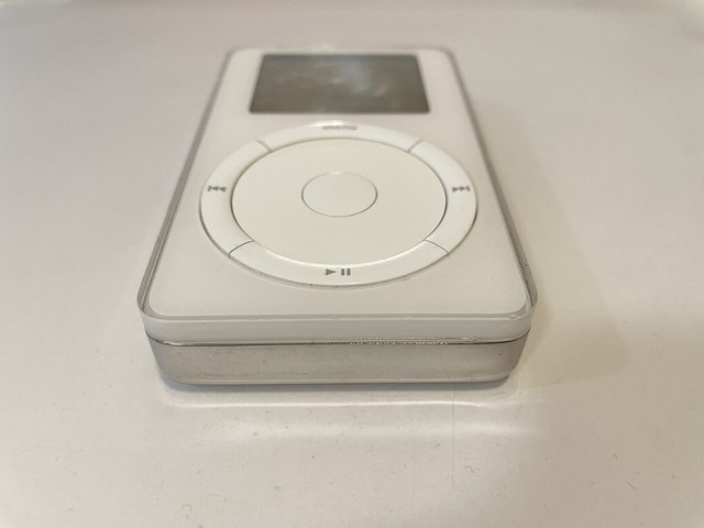 Apple iPod classic 2nd Generation White (10 GB) for sale online | eBay