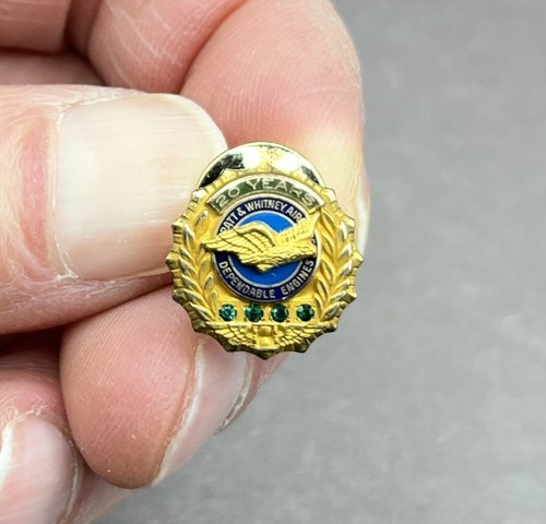 Vintage Pratt & Whitney Aircraft 20 Year Pin LGB 10K Yellow Gold 4 ...