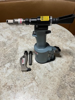 G 704B Cherry riveter with new offset, straight, and ninety pulling heads | eBay