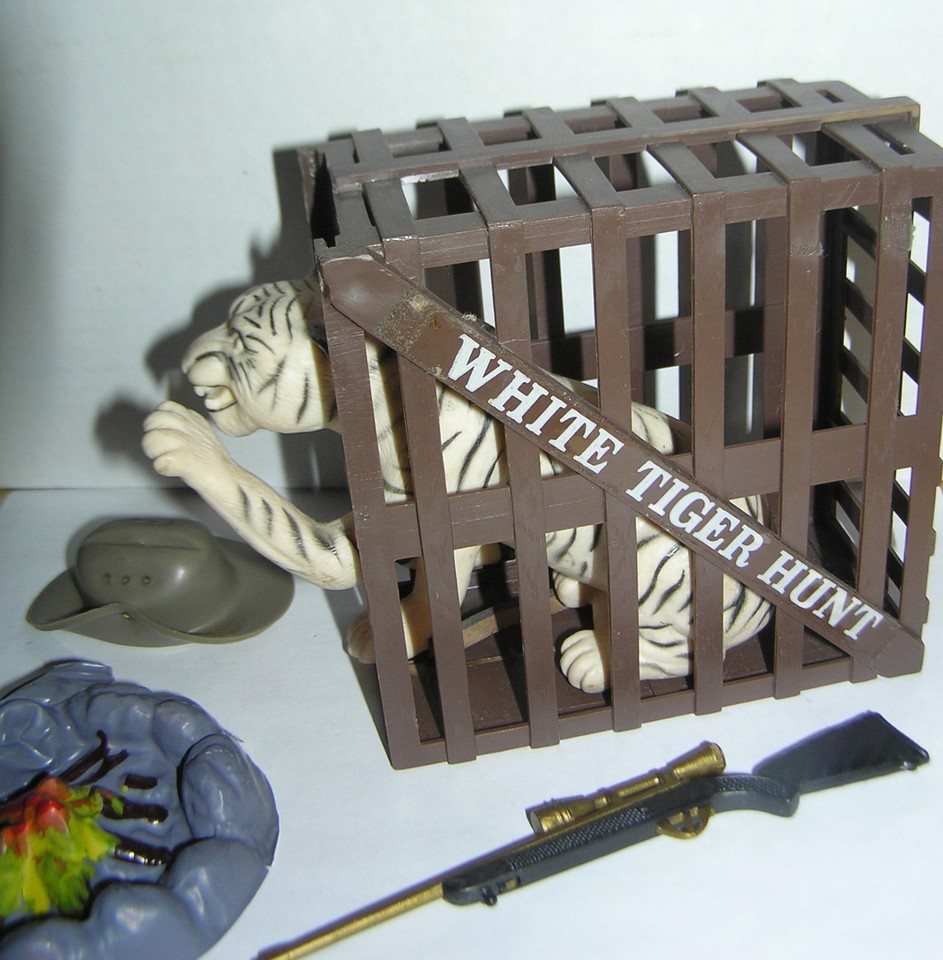 Vintage Hasbro GI Joe White Tiger Hunt Adventure Lot Cage Fire Hat ...