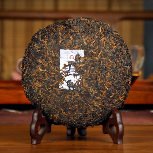 2015 TAETEA Royal Round Pu'er Yunnan Menghai Tea Factory Dayi Ripe Puer ...