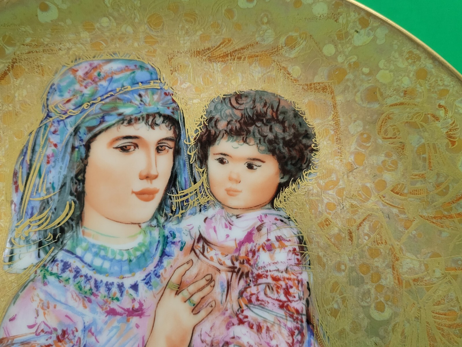 Edna Hibel Famous Women and Children Plate - Pharaoh's Daughter and ...