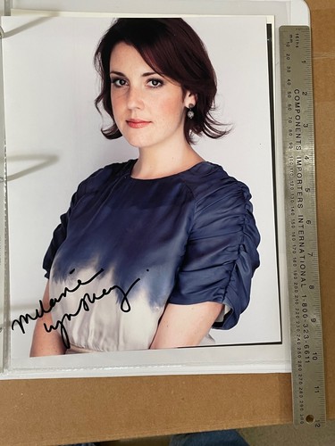 Autographed Photo Melanie Lynskey | eBay