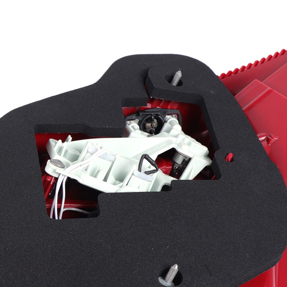 Tail Light Left Rear Brake Lamp # 2218200366 For Mercedes Benz S550 ...