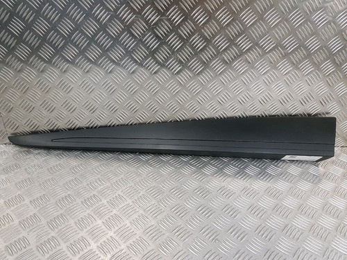 Moulure protection porte avant gauche noir - Renault Clio 4 IV ...