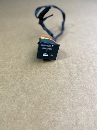 1997-2004 Chevy Corvette C5 Passenger Side On/Off Switch Used 10440761 ...