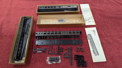 ROUNDHOUSE HO SCALE PULLMAN PALACE OBSERVATION, DINER, & COMBINE CAR ...