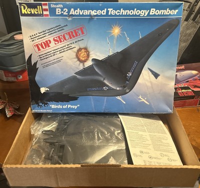 VINTAGE 1987 REVELL Model STEALTH B-2 Advanced Technology Bomber Kit ...