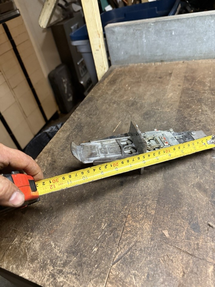 Comet Greenwald GI Coin Operated Arcade Game Vending Machine Slide ...