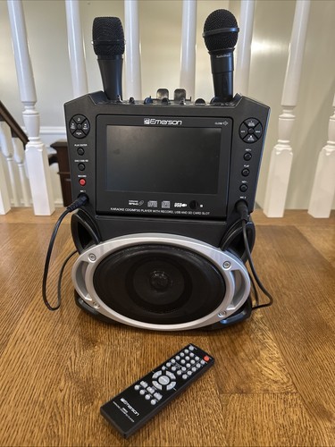 Emerson GM527 - Karaoke Machine USB And SD Card Slot With Microphones ...