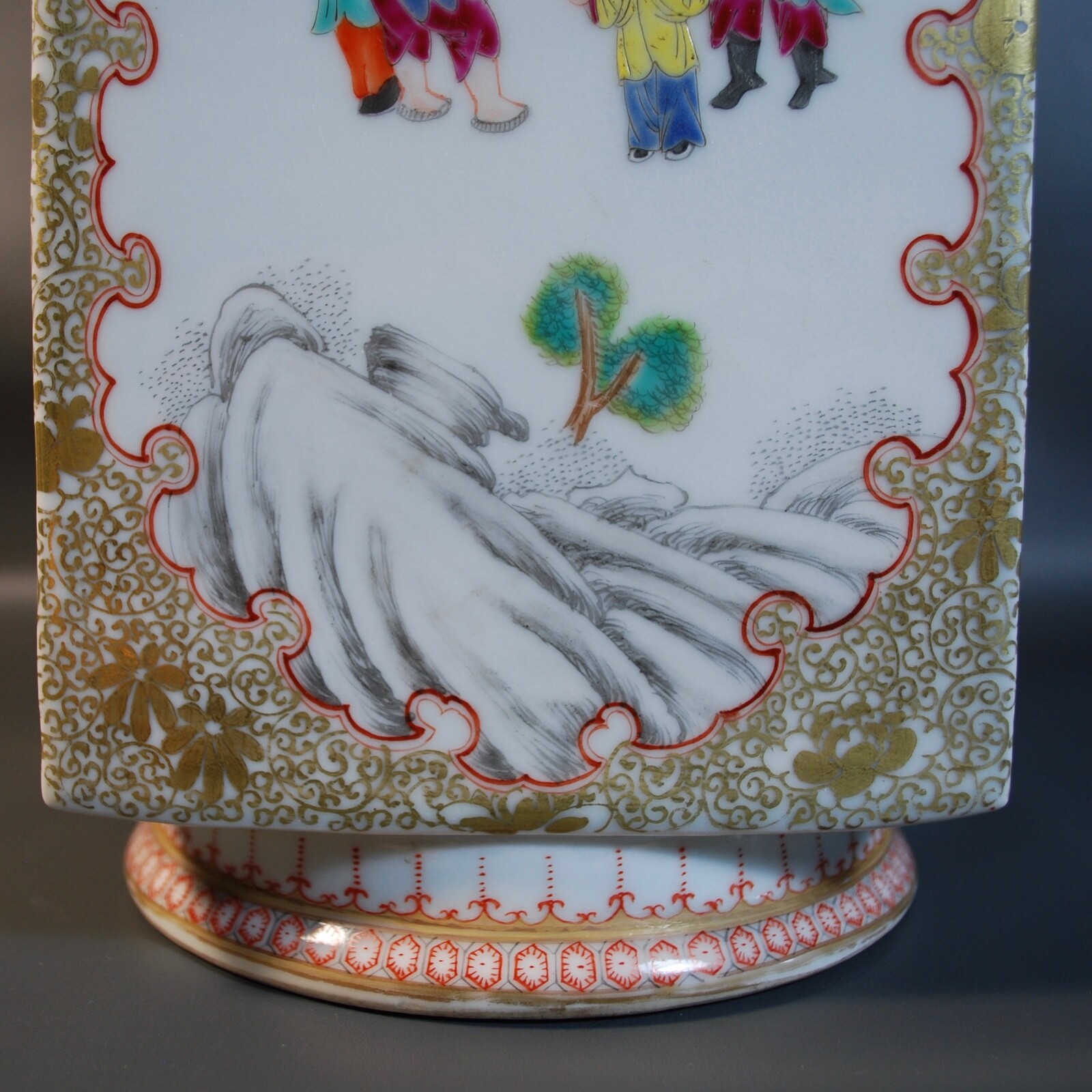 Estate Chinese Square Cong Vase with Gold Gilt Elephant Ears Handles ...