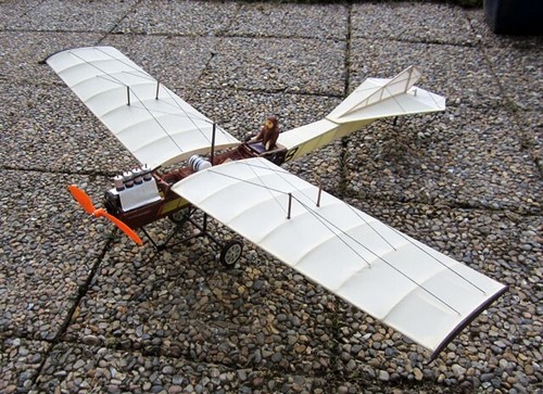 Antoinette 1909 Rubber 23" Wingspan R/C Model Airplane Printed Plans ...