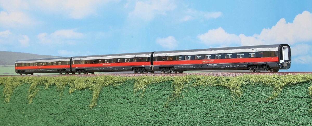 Frecciarossa Logo